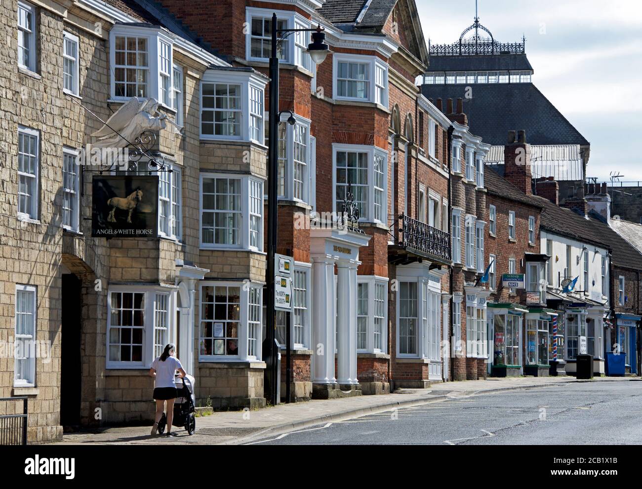 Bridge Street in Tadcaster, North Yorkshire, England UK Stock Photo - Alamy