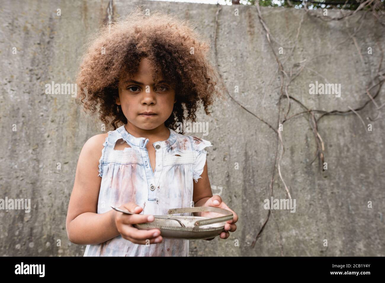 Metal spoon person face hi-res stock photography and images - Alamy