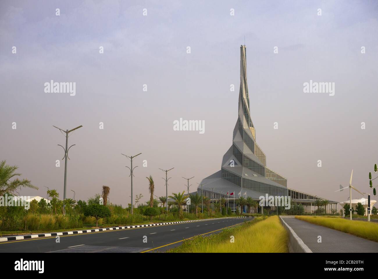 Dubai expo 2020 solar hi-res stock photography and images - Alamy