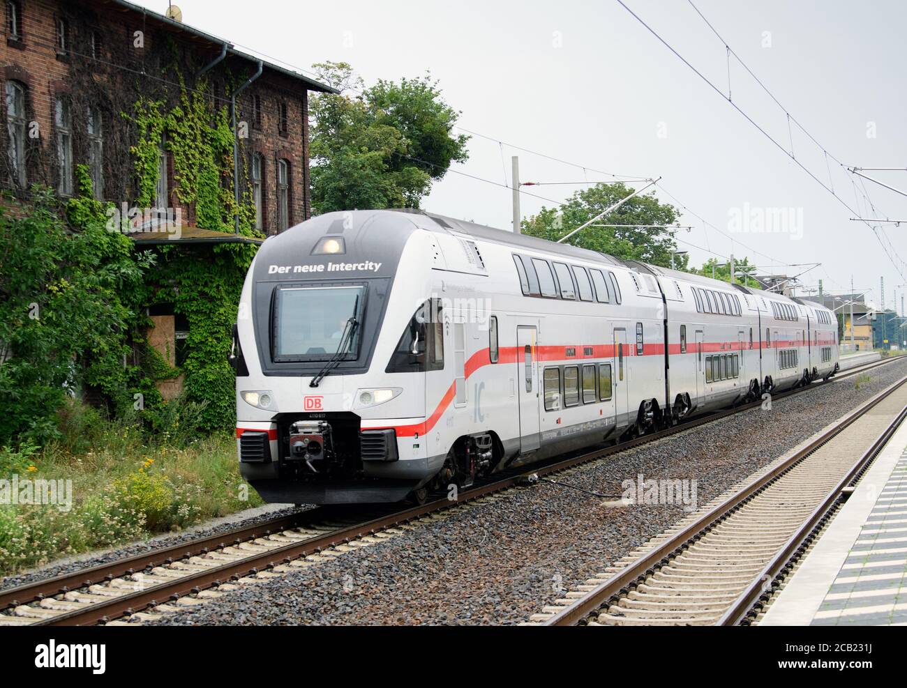 Double decker train passes hi-res stock photography and images - Alamy