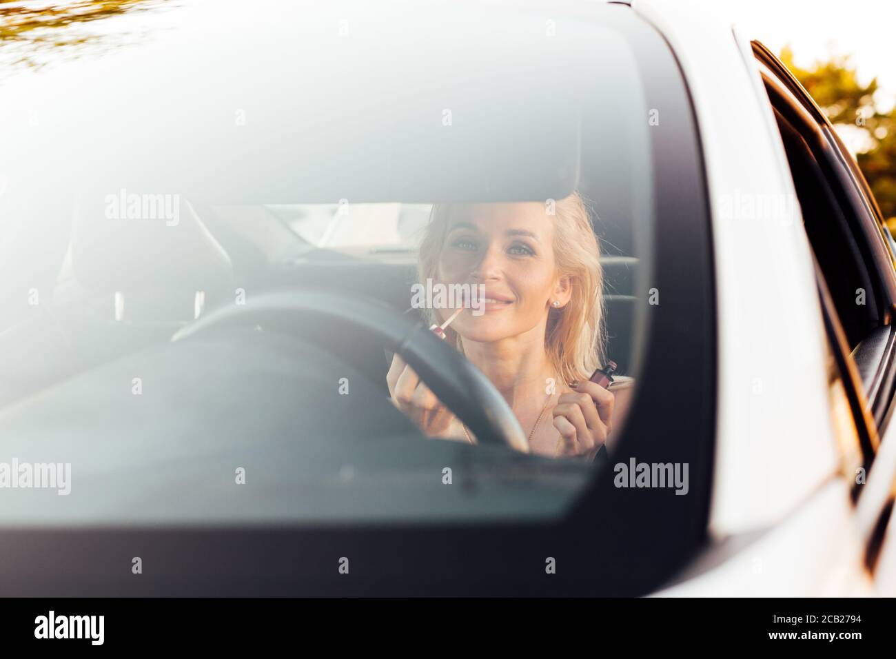 Car marketing to women hi-res stock photography and images - Alamy