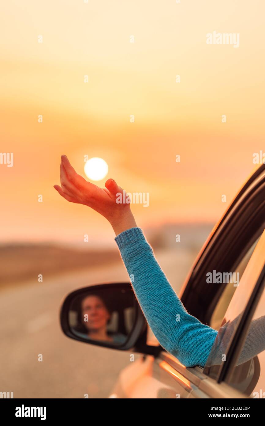 Driver hand car window hi-res stock photography and images - Alamy