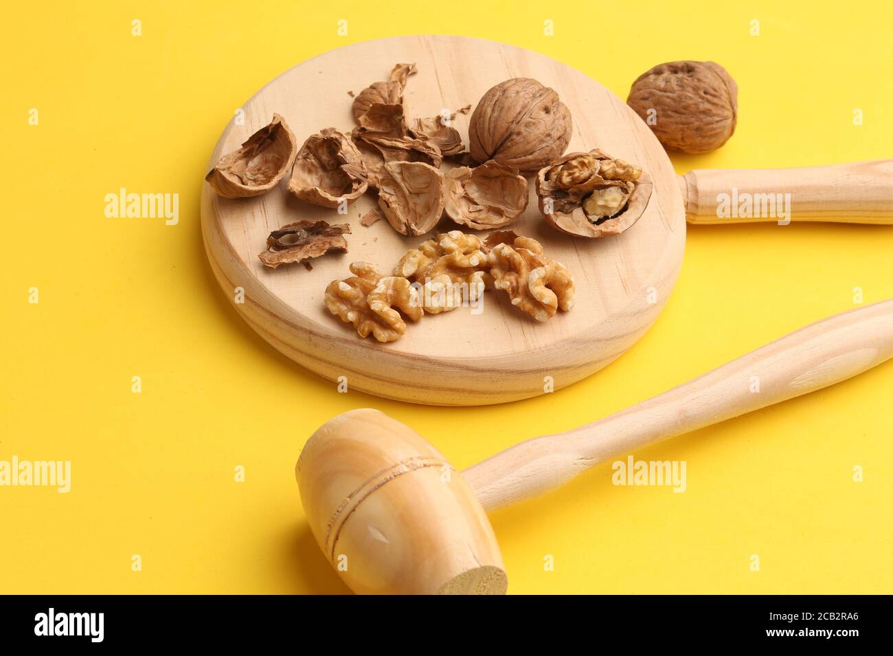 Delicious walnut nuts if peel Stock Photo - Alamy