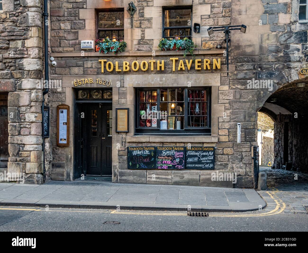 Tolbooth Tavern Edinburgh Stock Photo - Alamy