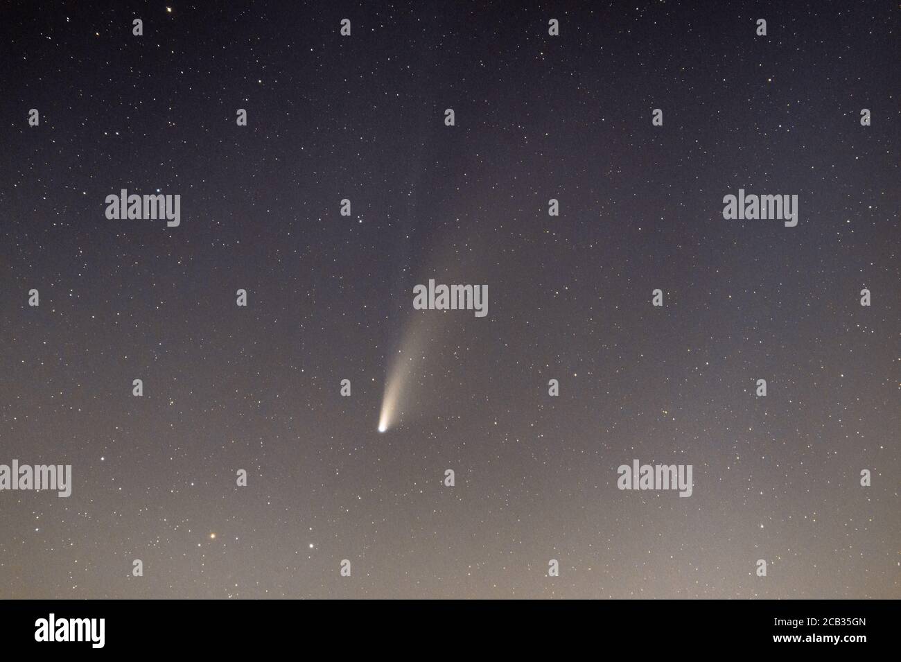 Dust tail hi-res stock photography and images - Alamy