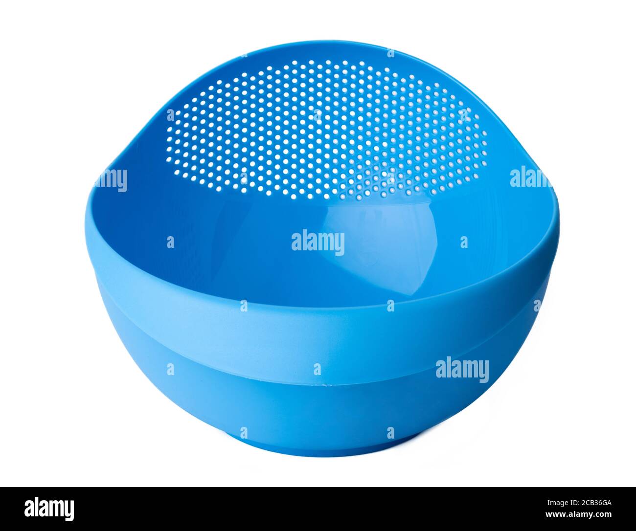 New plastic kitchen colander isolated on white Stock Photo - Alamy