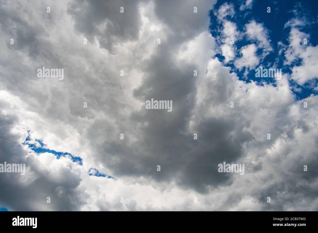 Cloudy dark grey Sky Texture Stock Photo - Alamy