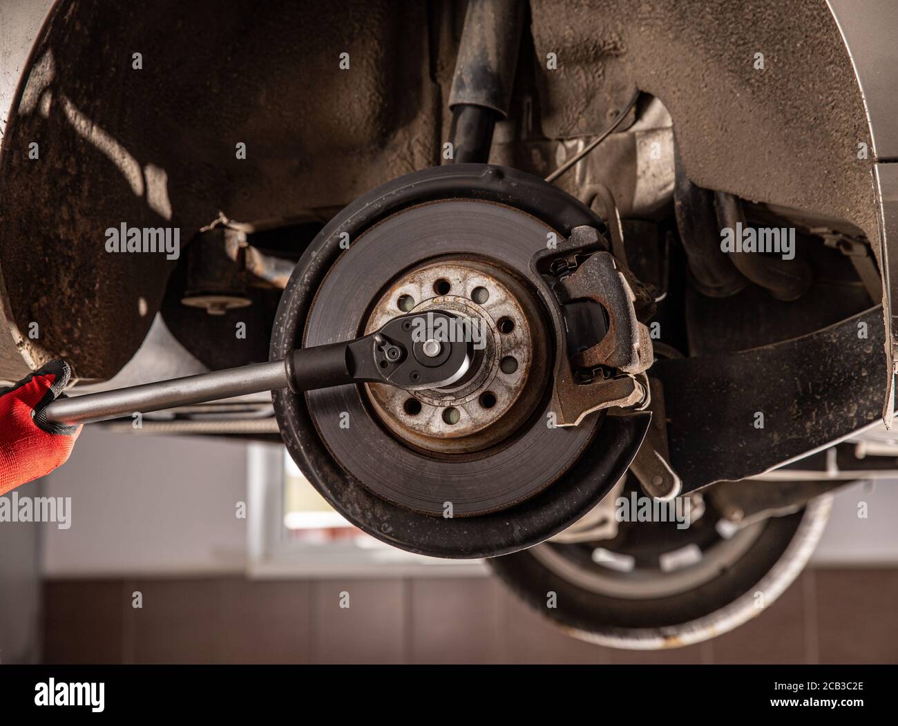 Motor repair center hi-res stock photography and images - Alamy