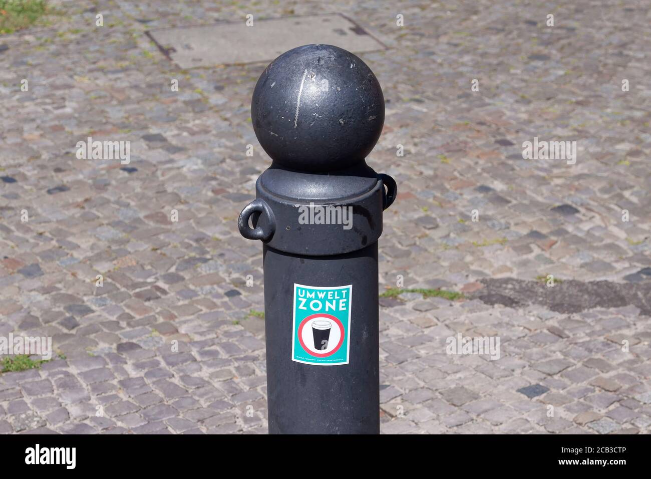 Pedestrian friendly zones hi-res stock photography and images - Alamy