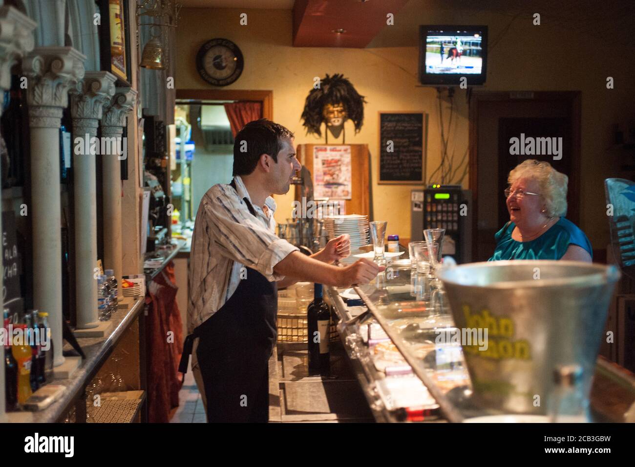 Spain bar food bartender hi-res stock photography and images - Alamy