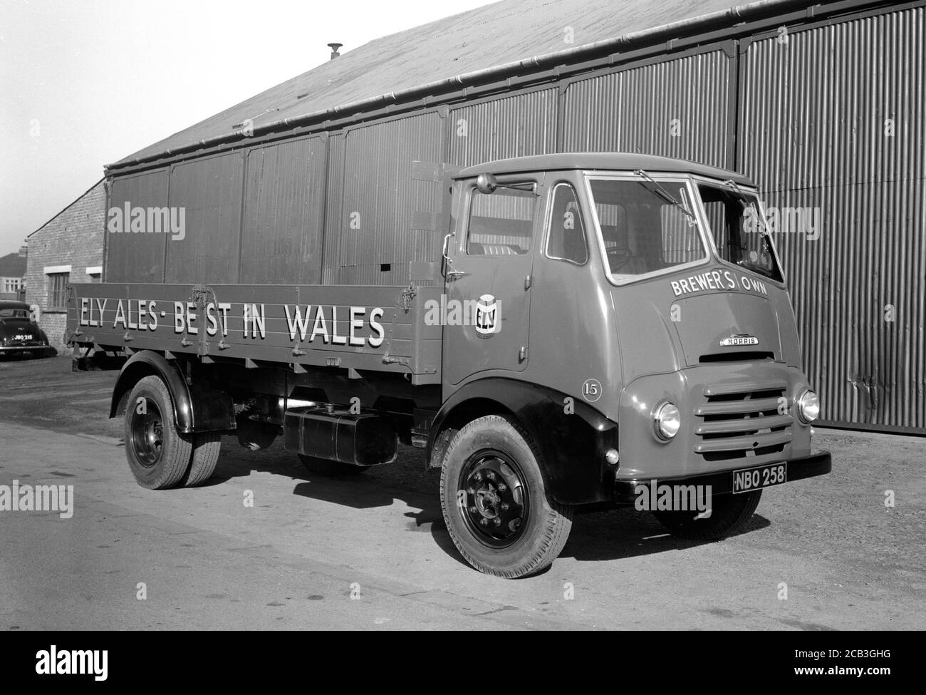 Morris commercial lorry hi-res stock photography and images - Alamy