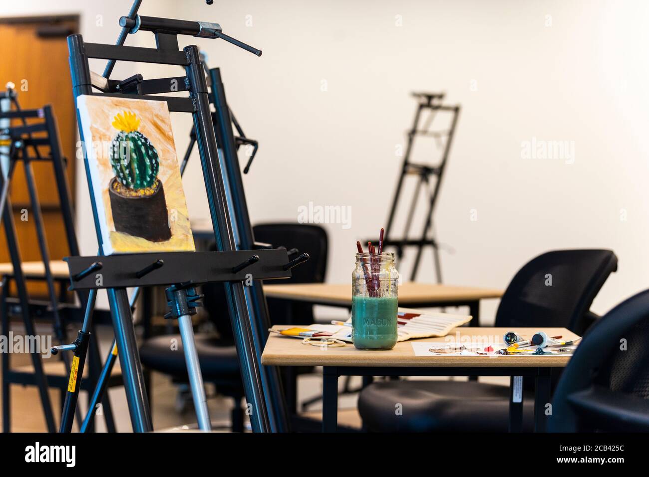 Classroom art work hi-res stock photography and images - Alamy