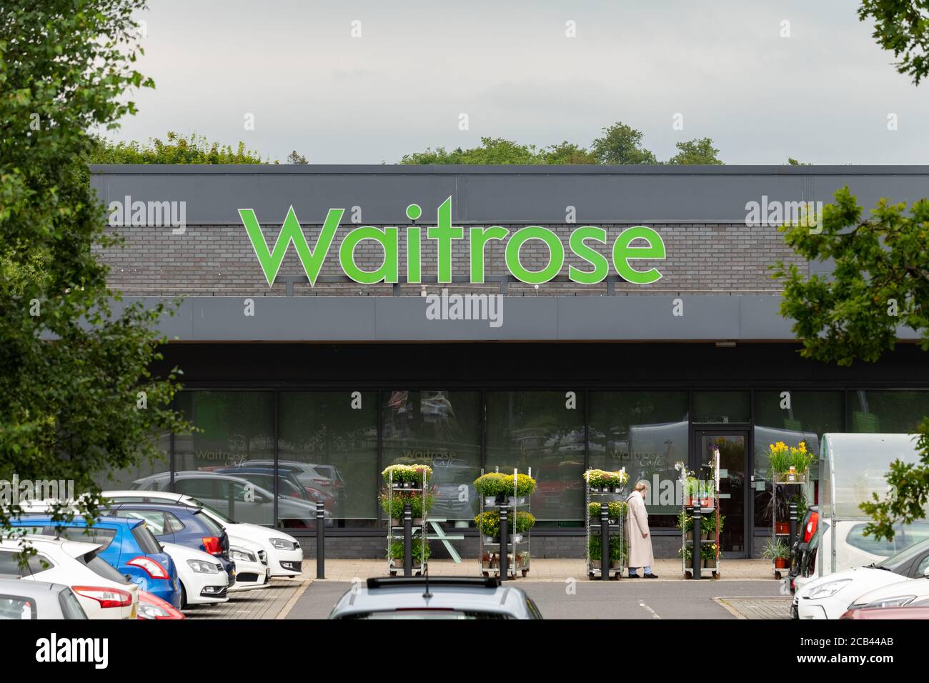 Waitrose logo hi-res stock photography and images - Alamy