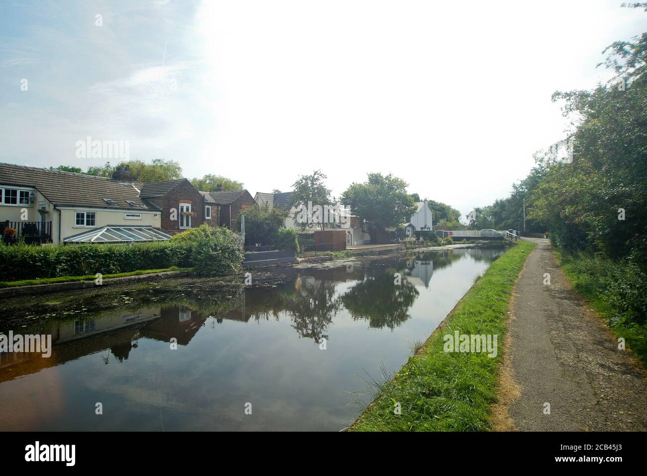 Canal in Maghull, Merseyside Stock Photo - Alamy