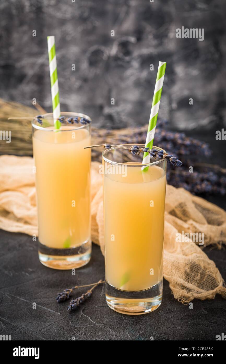 Lavender lemonade hi-res stock photography and images - Alamy