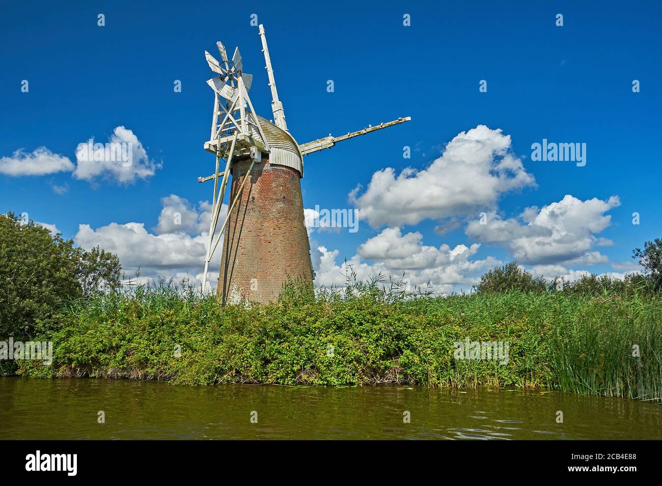 Turf fen windmill hi-res stock photography and images - Alamy