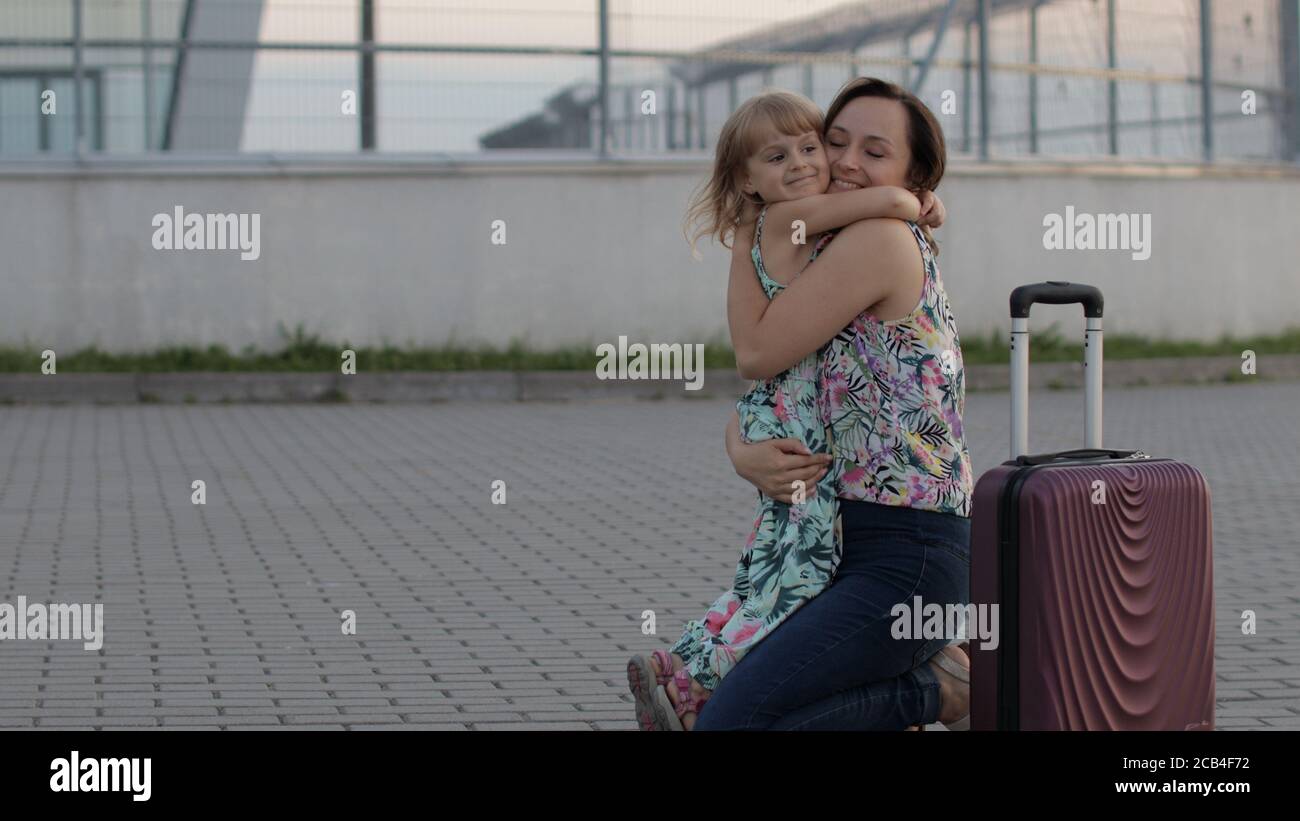 Child woman parting hi-res stock photography and images - Alamy