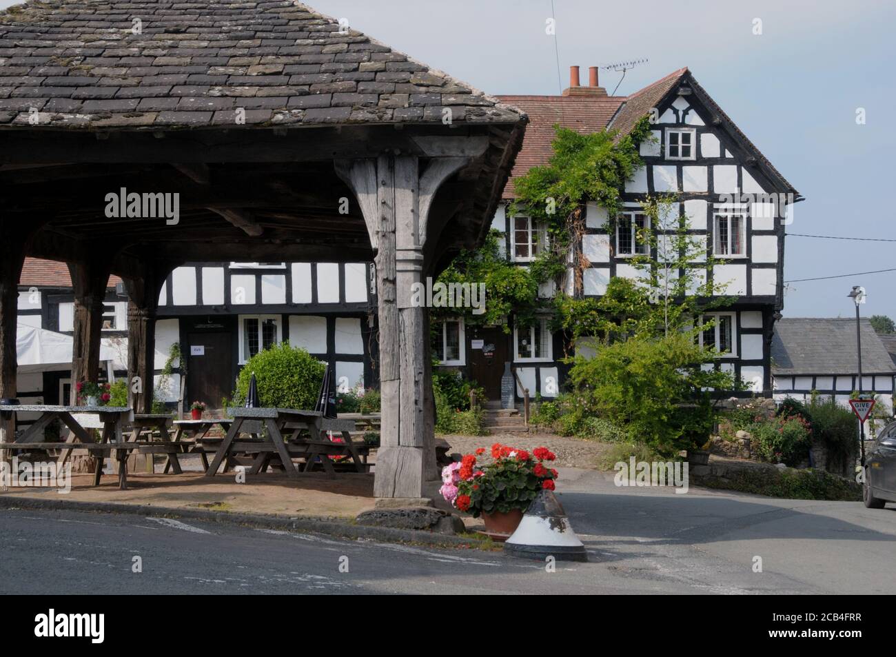 Pembridge hall hi-res stock photography and images - Alamy