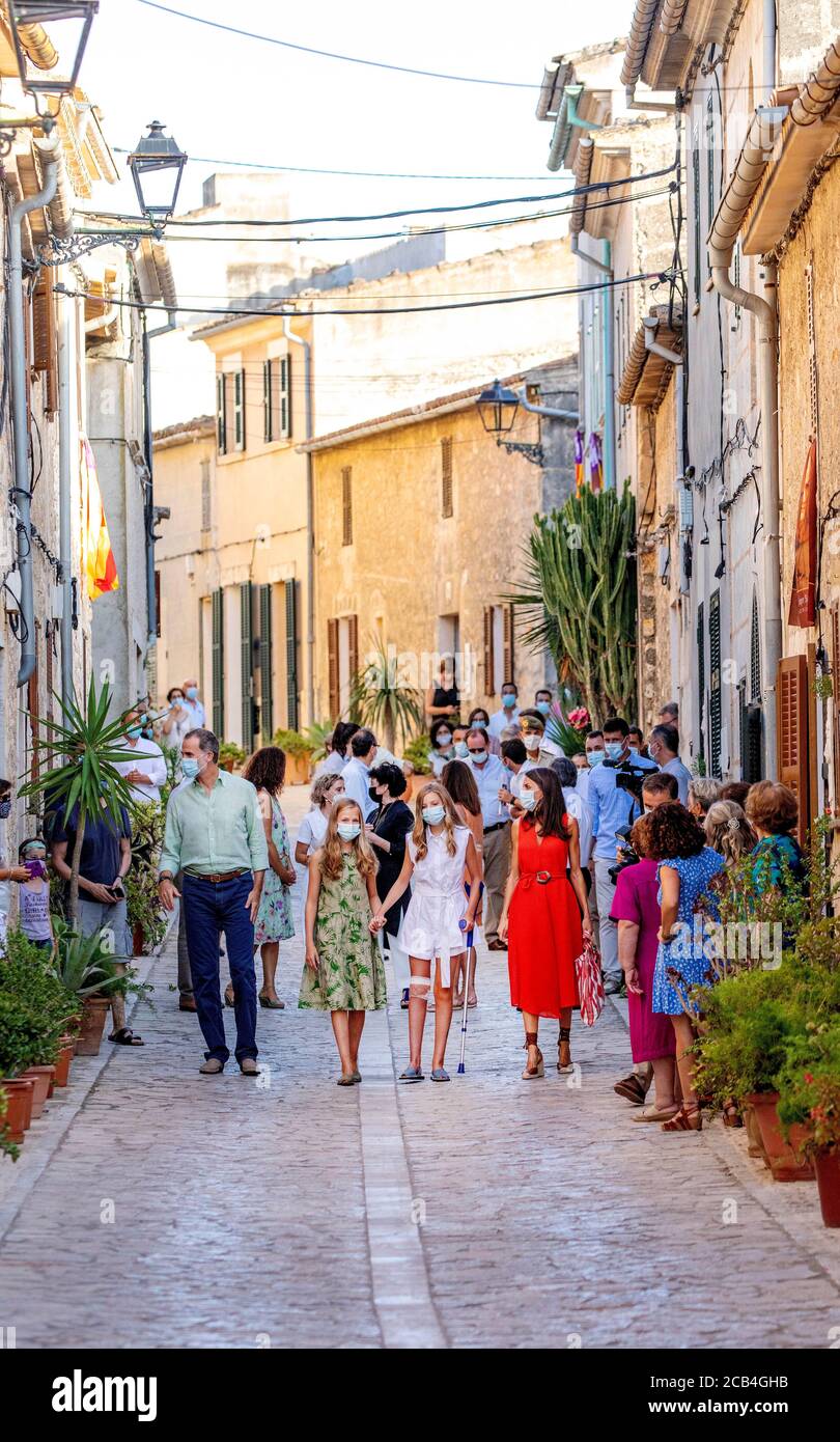 Petra, Spain. 10th Aug, 2020. King Felipe, Queen Letizia, Princess ...
