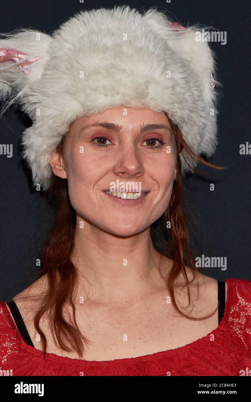 Irish female singer hi-res stock photography and images - Alamy