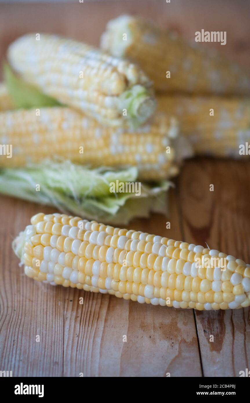 Corn husk hi-res stock photography and images - Alamy