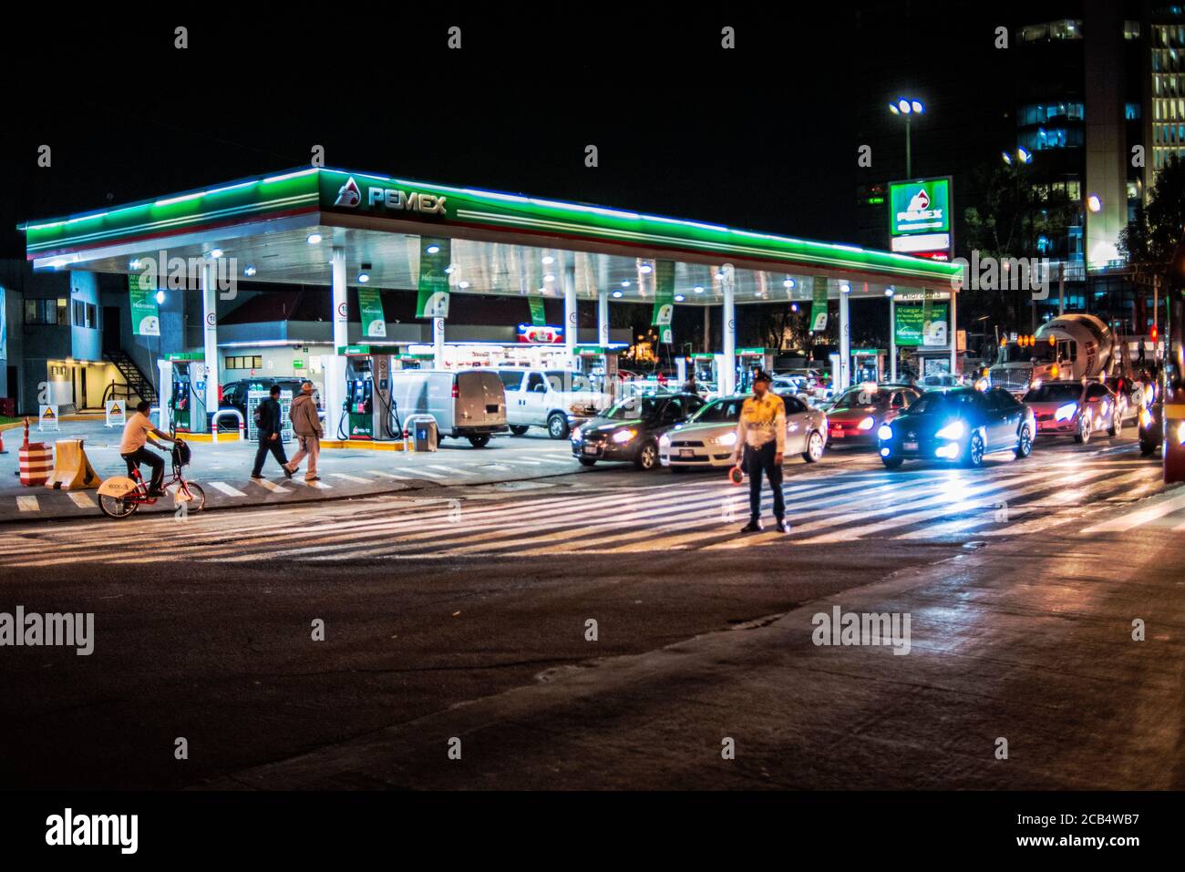 Mexican petroleums hi-res stock photography and images - Alamy