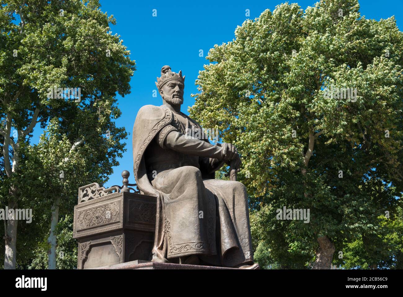 Samarkand, Uzbekistan - Statue of Amir Timur in Samarkand, Uzbekistan ...
