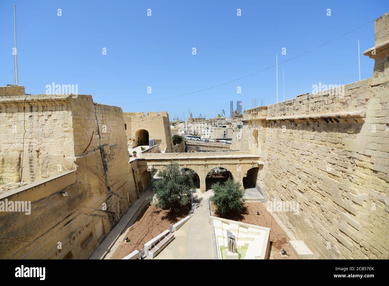 Former army barracks hi-res stock photography and images - Alamy