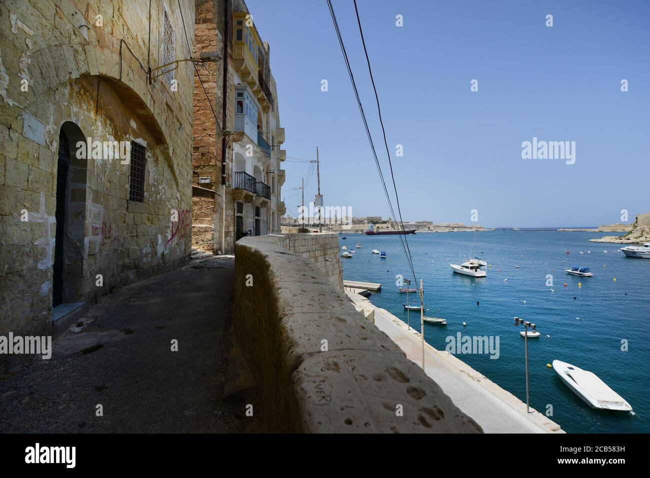 The old town of Birgu, Malta Stock Photo - Alamy