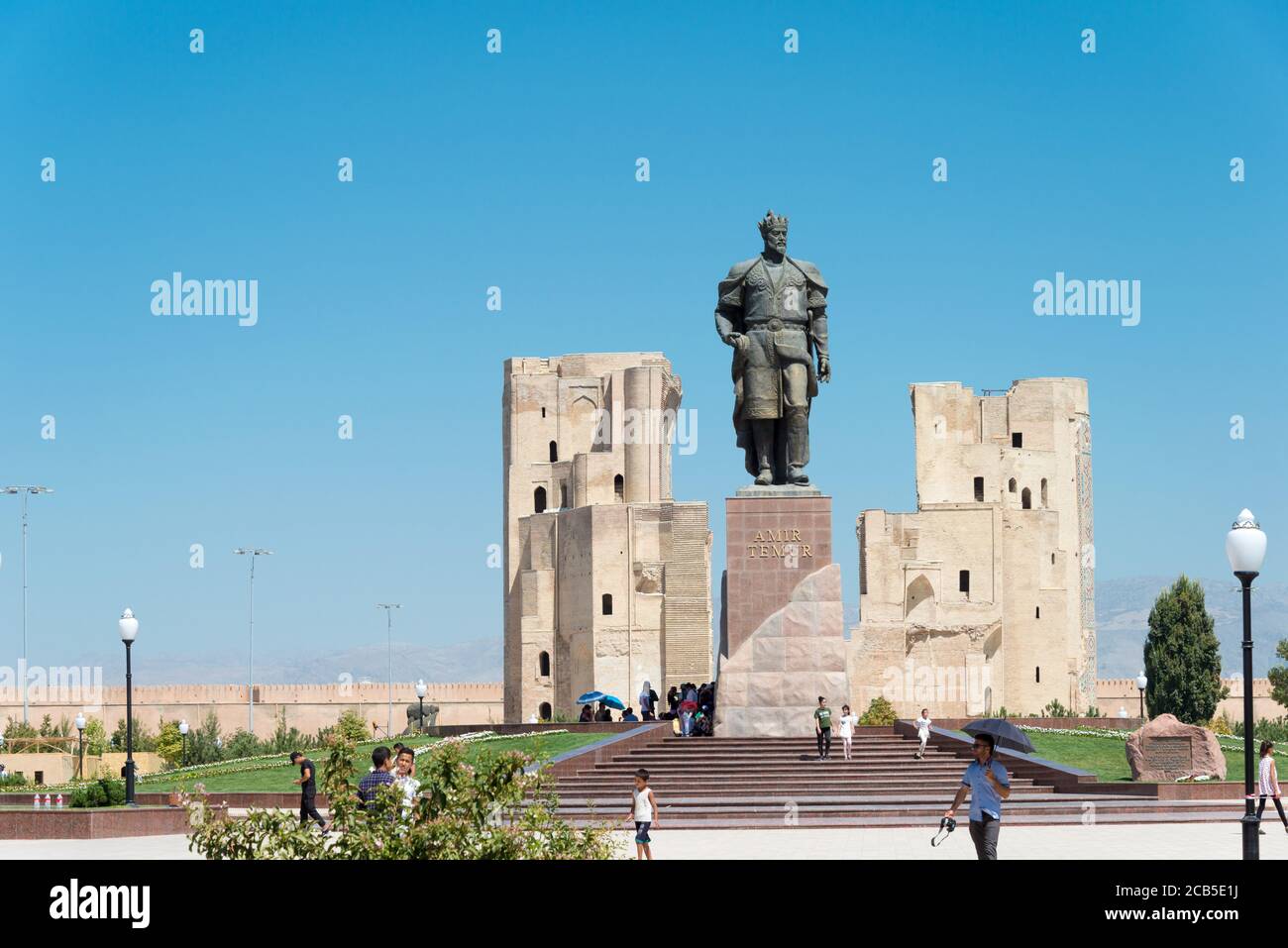Timur statue in the ak saray palace hi-res stock photography and images ...