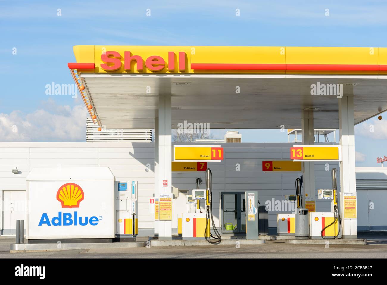 Transport transportation petrol station shell hi-res stock photography ...