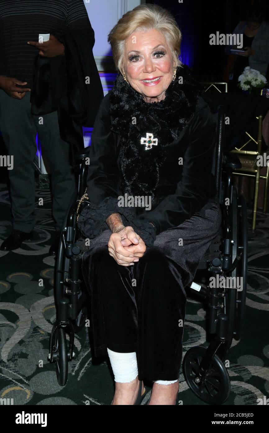 Beverly wilshire hotel on november 21 hi-res stock photography and ...