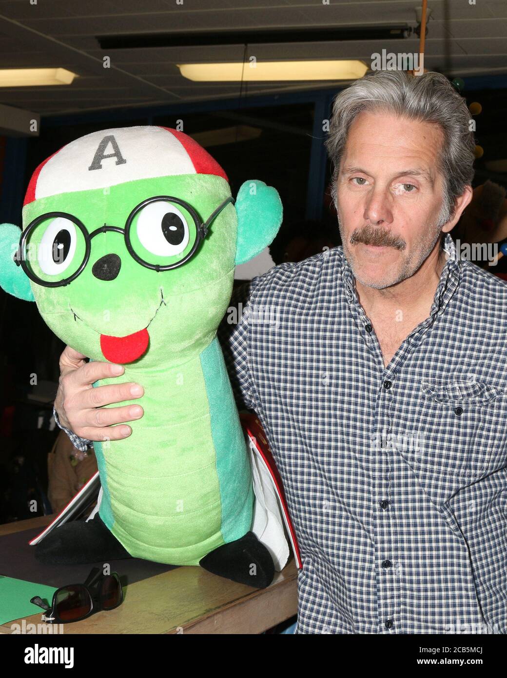 LOS ANGELES - MAR 1: Gary Cole at the Read Across America Event at the ...