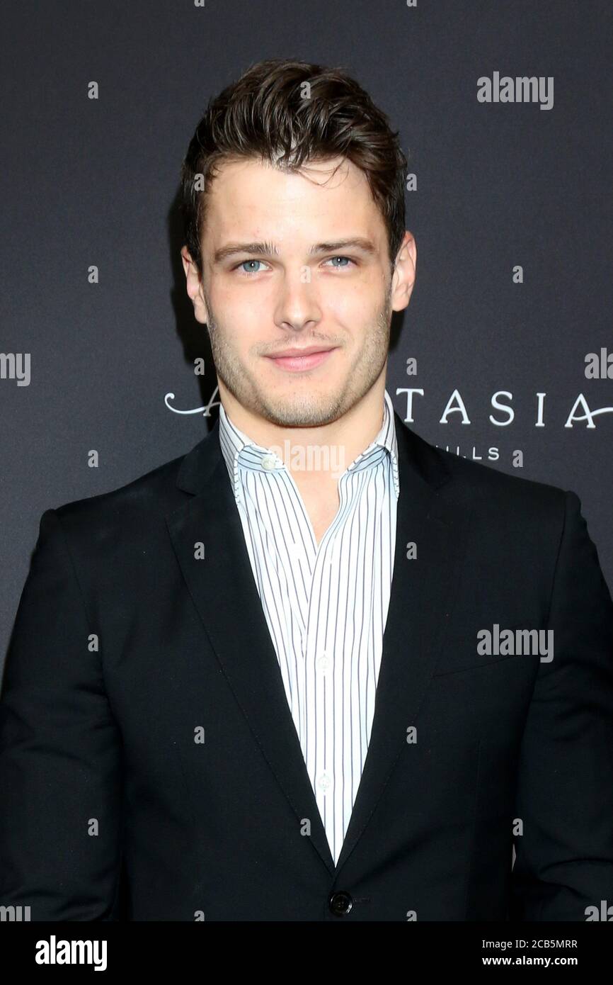 LOS ANGELES - SEP 20: Michael Mealor at the Hollywood Reporter & SAG ...