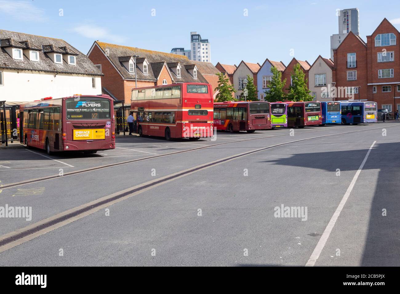 Buses at Old Cattle market bus station, Ipswich, Suffolk, England, UK ...