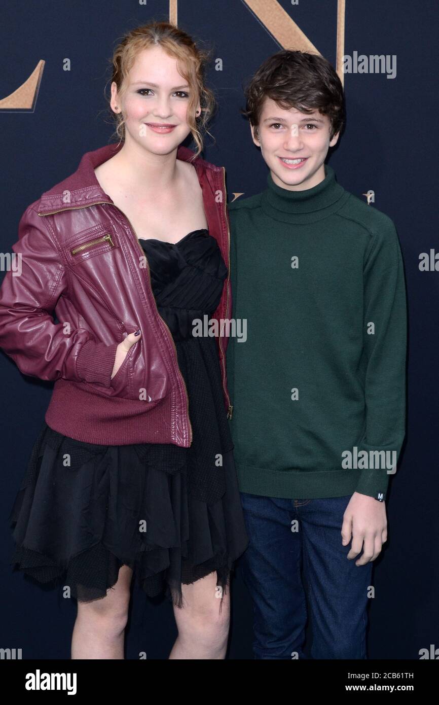 LOS ANGELES - MAY 8: Talitha Bateman, Gabriel Bateman at the "Tolkien ...