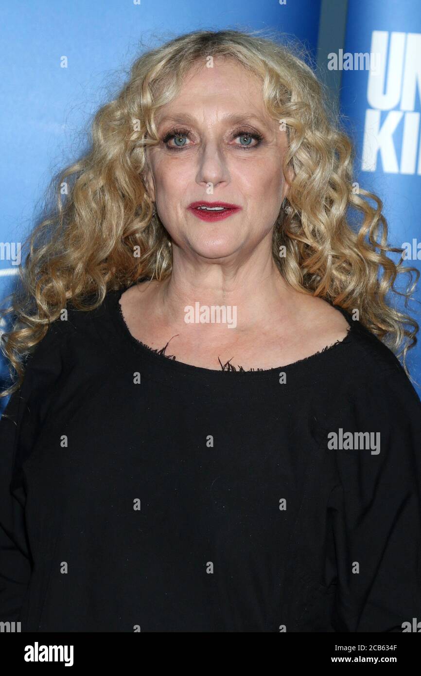 LOS ANGELES - MAY 29: Carol Kane at the "Unbreakable Kimmy Schmidt" FYC ...