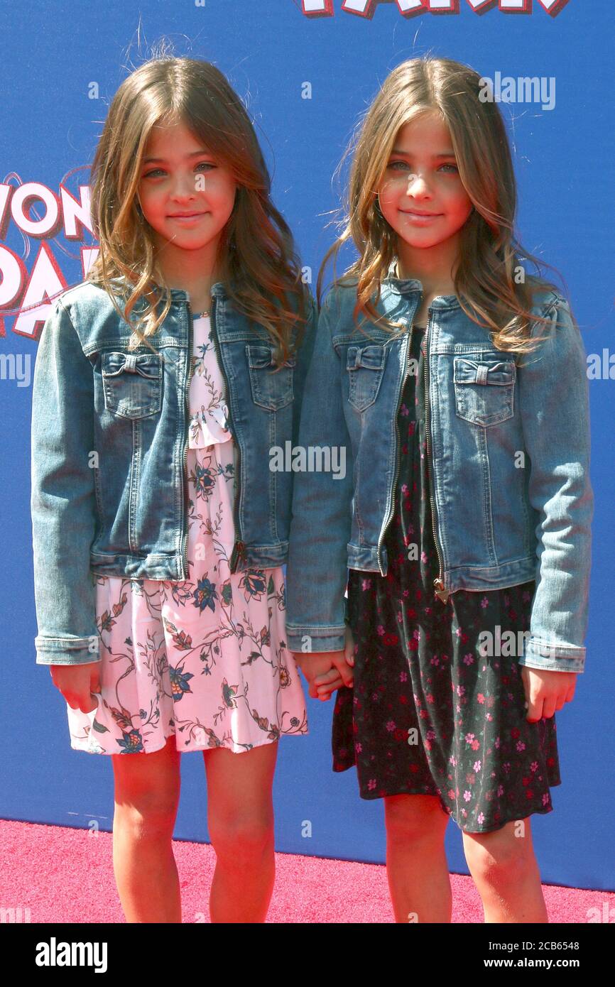 LOS ANGELES - MAR 10: Ava Marie Clements, Leah Rose Clements at the ...
