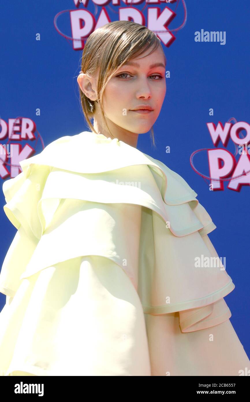 LOS ANGELES - MAR 10: Grace Vanderwaal at the Wonder Park Premiere at ...