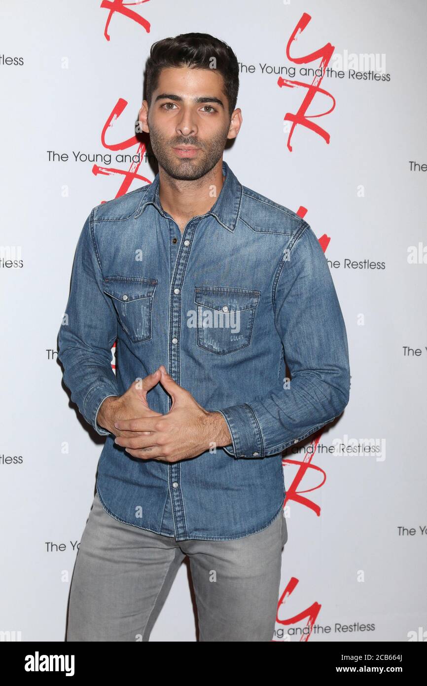 LOS ANGELES - JAN 17: Jason Canela at the Young and the Restless ...