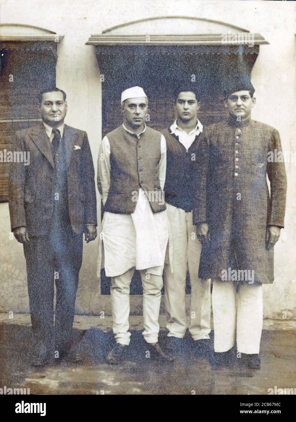 Jawaharlal nehru portrait hi-res stock photography and images - Alamy