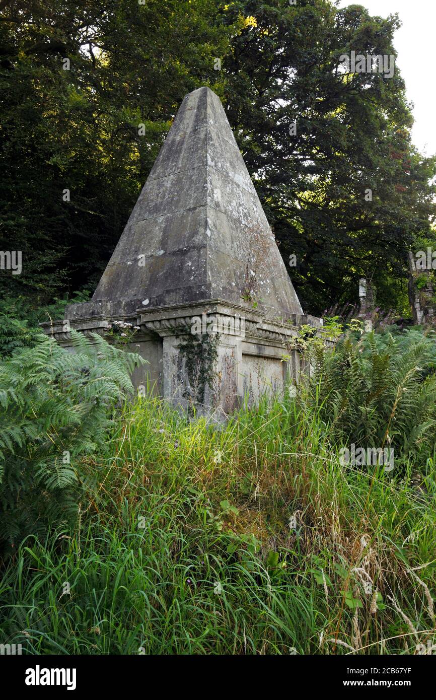 Pyramid Grave, thought to be a memorial to Robert Thompson. Tintern ...