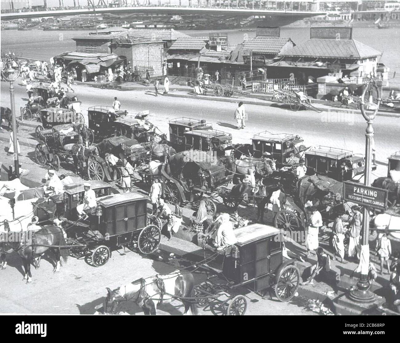 Vintage photo of howrah bridge hi-res stock photography and images - Alamy
