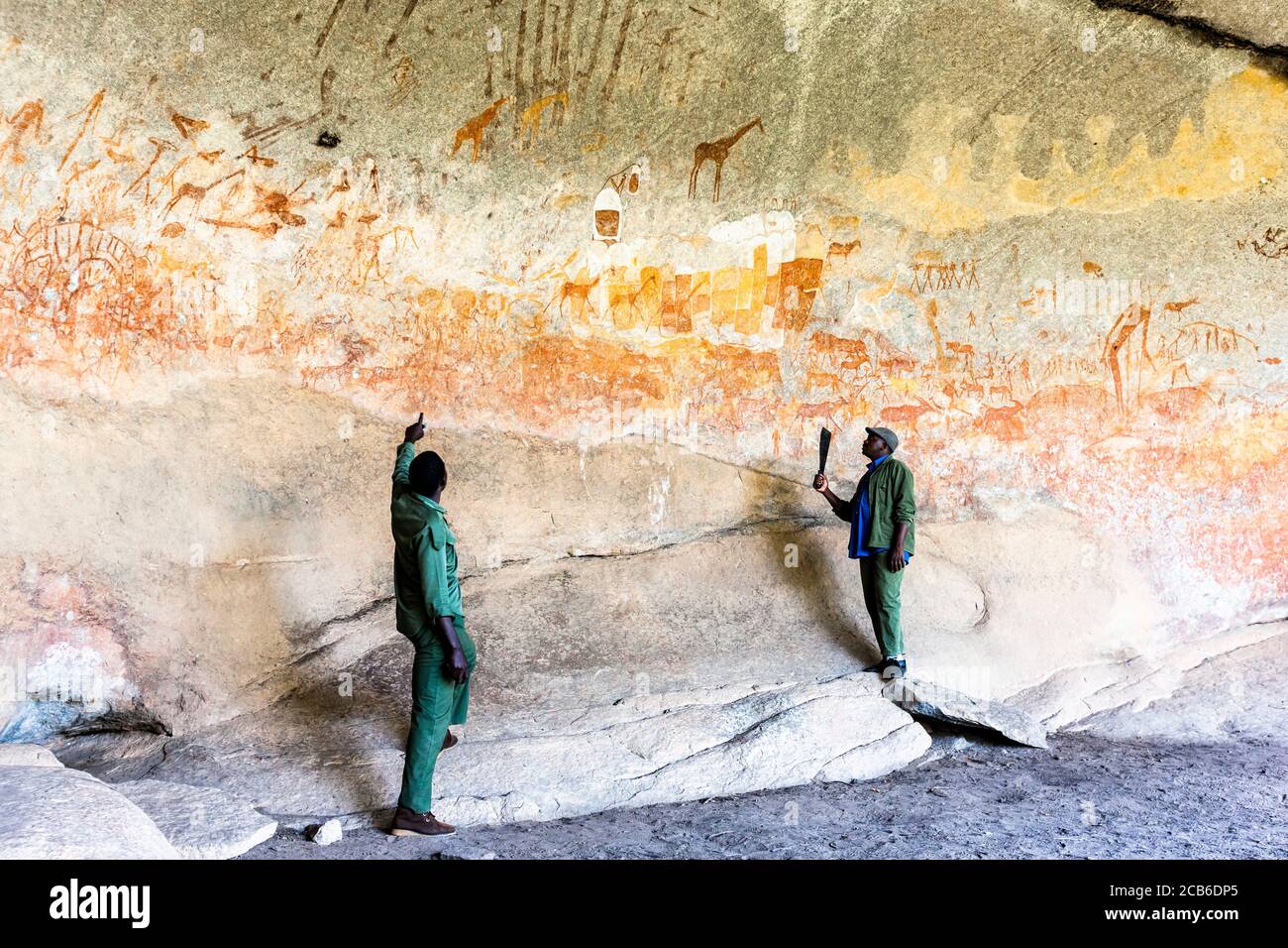 Matobo hills, "Inanke cave" rock painting site, rock art, Matobo ...