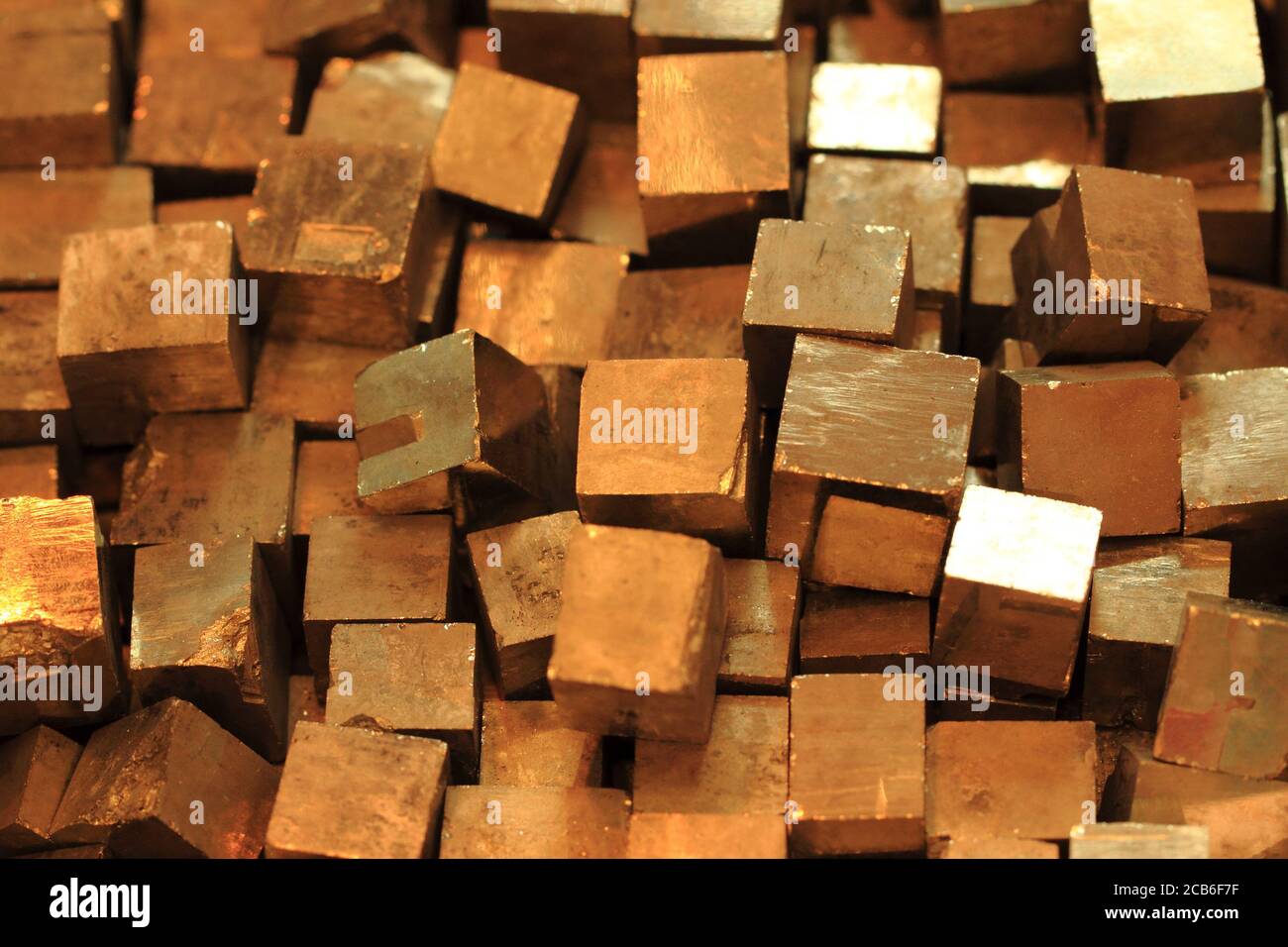golden cubes background (natural pyrite mineral texture Stock Photo - Alamy