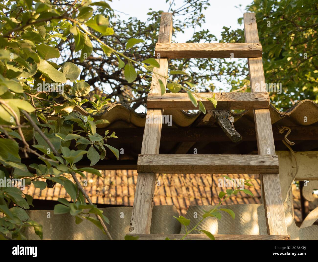 Hanger ladder hi-res stock photography and images - Alamy