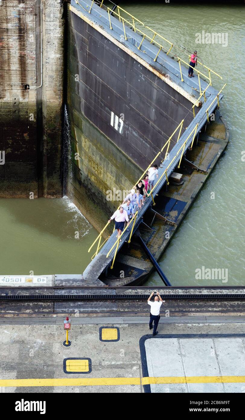 Panama gates hi-res stock photography and images - Alamy