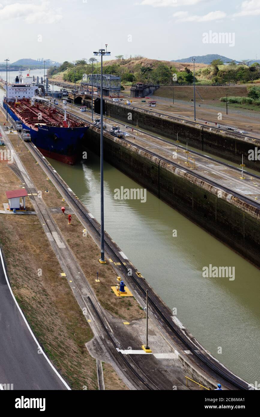 Tanker panama canal hi-res stock photography and images - Alamy
