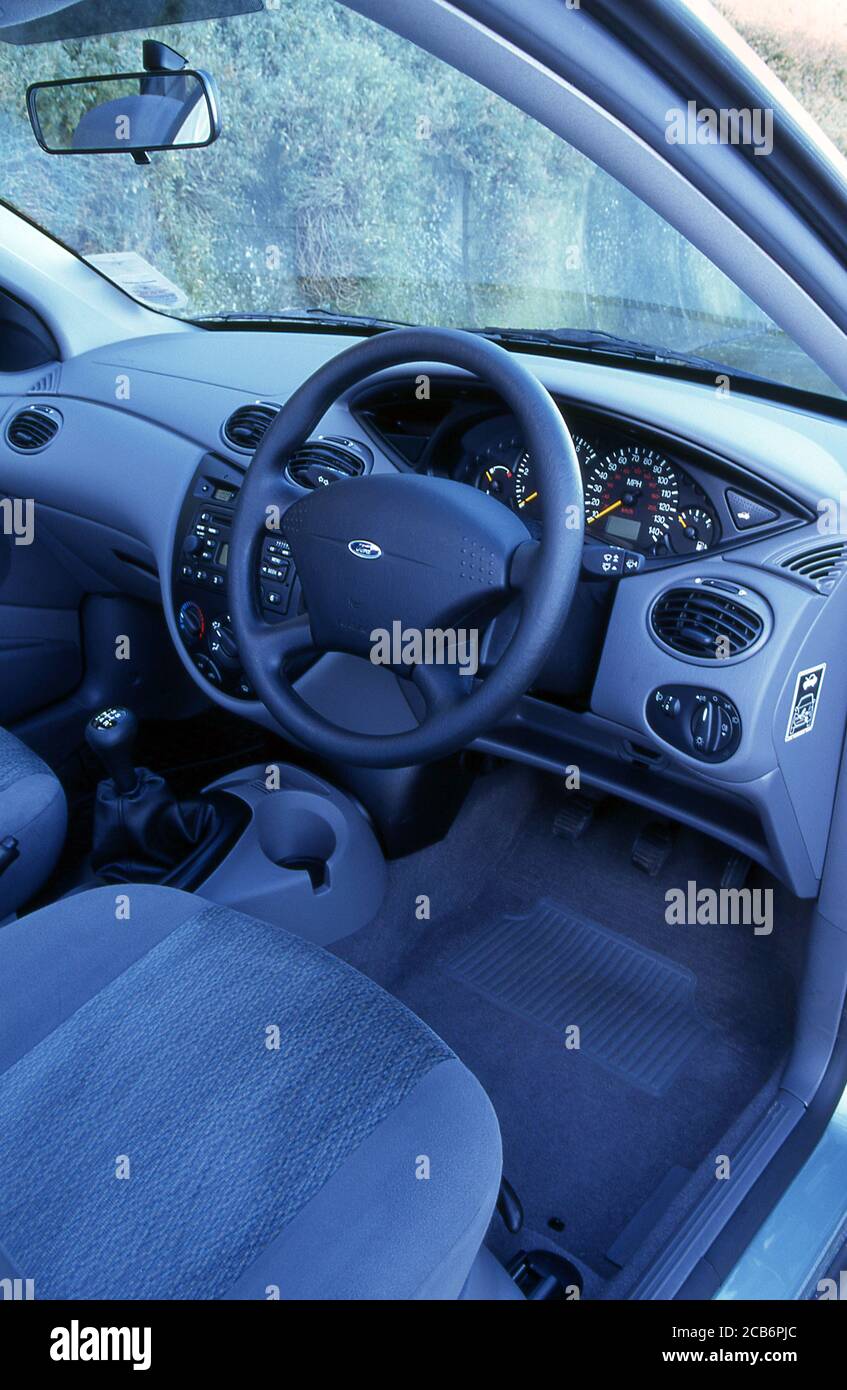 Ford focus mk1 1998 hi-res stock photography and images - Alamy
