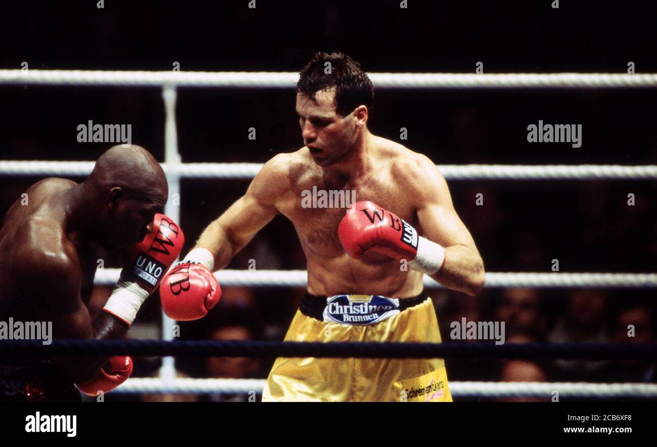 10 08 1994 hi-res stock photography and images - Alamy